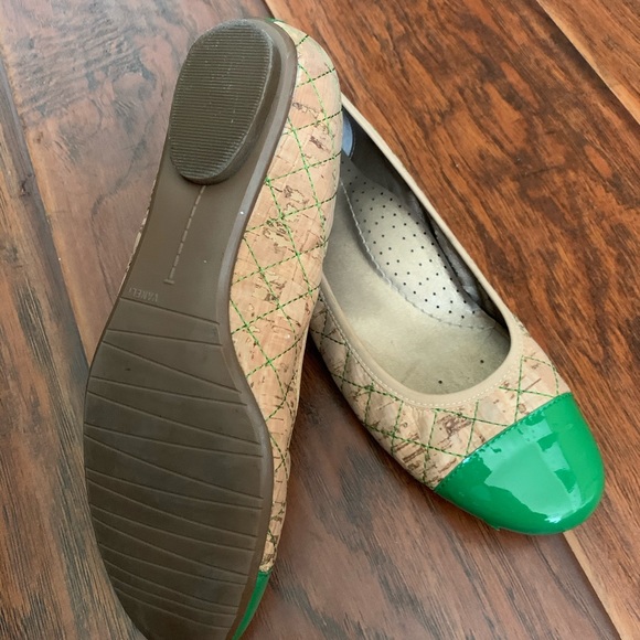 Vaneli | Shoes | Vaneli Serene Quilted Cork Flats Size 7 | Poshmark